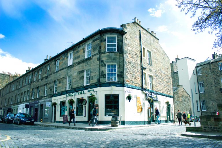 Teuchters West End - Scottish Whisky Bars